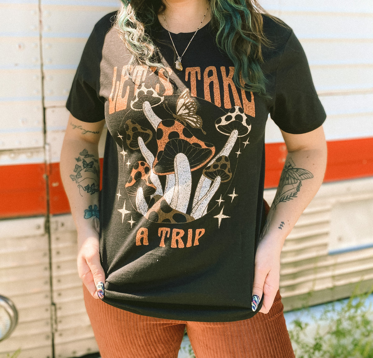 Issa Vibe Collection – Petal + Metal threads